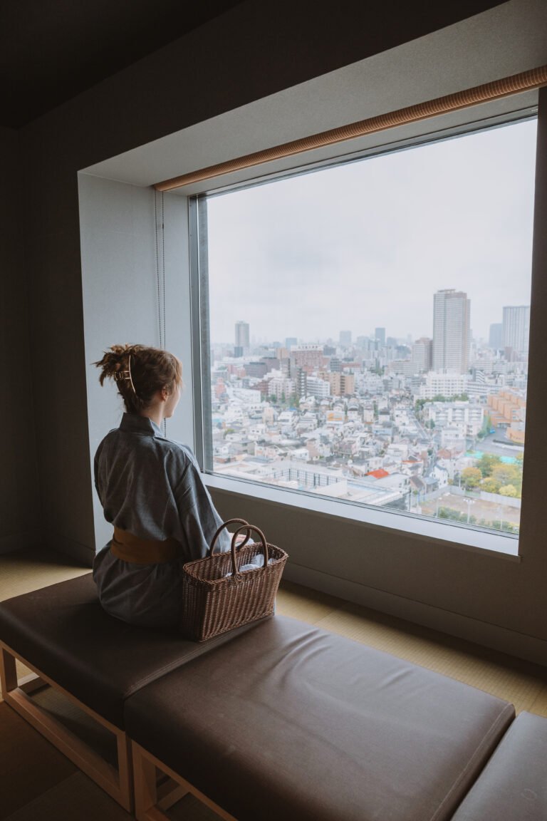 Is Klook Legit? My Tips, Mistakes and Discounts as a Travel Expert